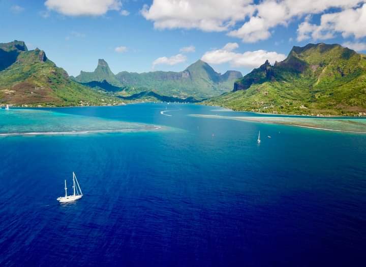 Marquesas Islands to Tahiti – World Sailing Expeditions